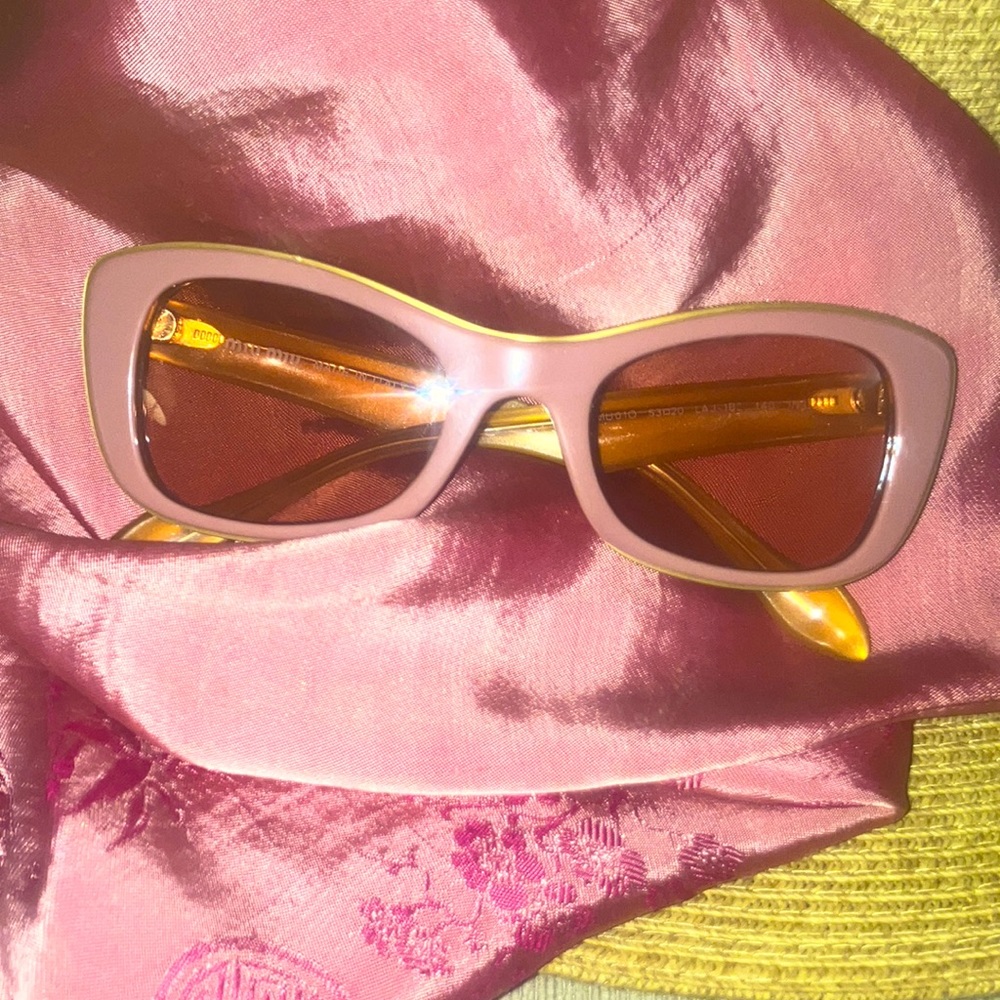 Mui Mui -Barbie Mania! These Beautiful Pink Sunglass/… - Gem